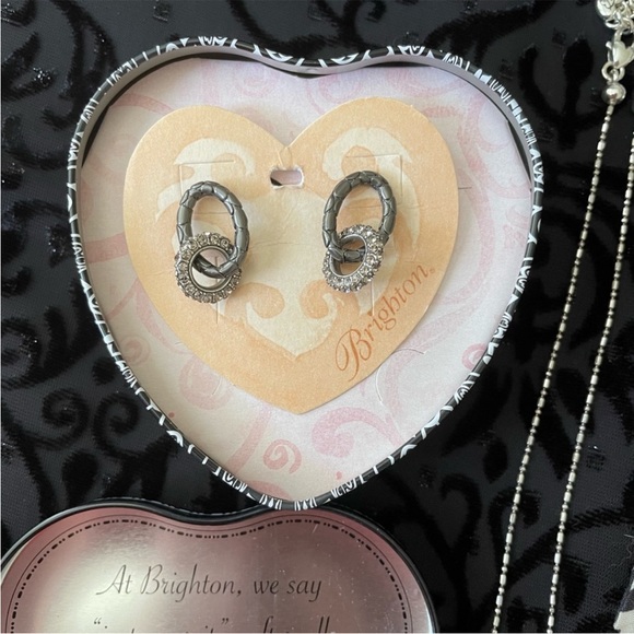 Brighton | Jewelry | Brighton Pebble Pave Swarovski Crystal Gunmetal ...